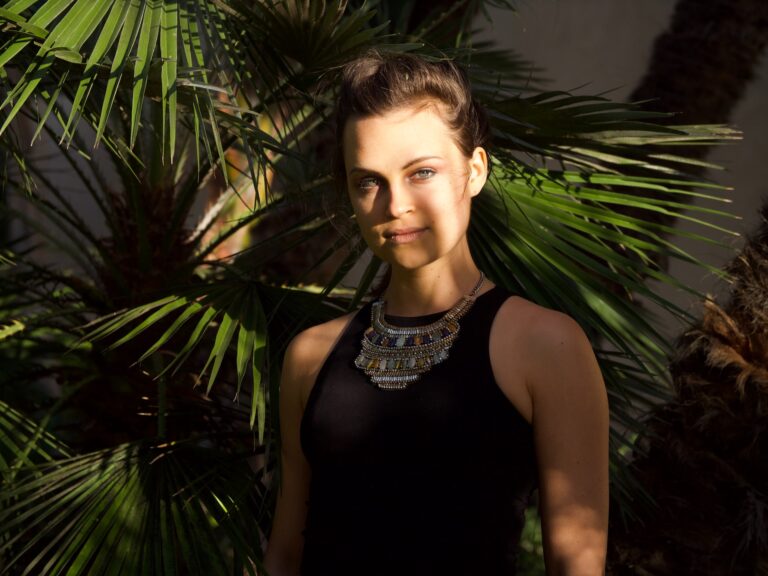 How to Wear a Statement Necklace with Style