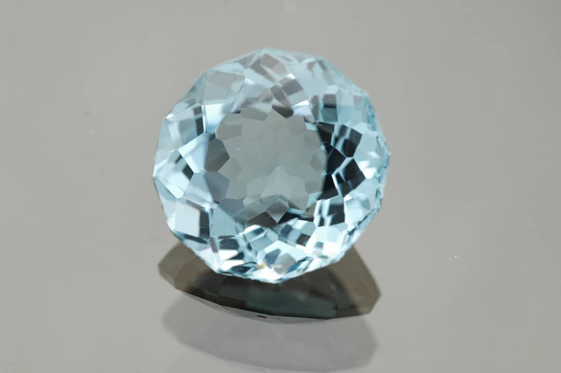 A Quick Guide to Buying Zircon | Jewelry Guide