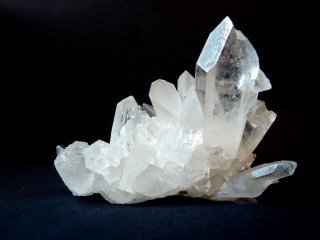 25 Popular White and Colorless Gemstones Used in Jewelry