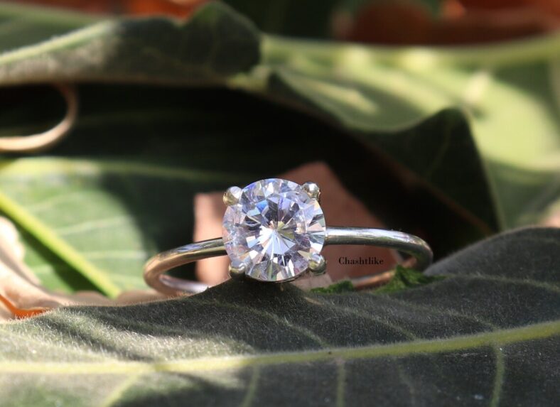 7 Natural Gemstones That Look Like Diamonds