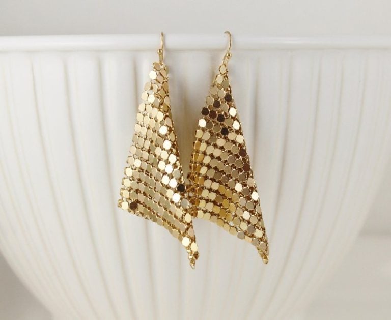 How to Rock the 70s Jewelry Trends | Jewelry Guide