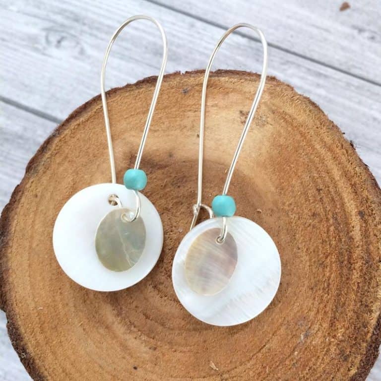 Your Complete Guide to Mother of Pearl Gemstone | Jewelry Guide
