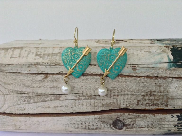 Arrow – Symbolism and Meaning in Jewelry | Jewelry Guide