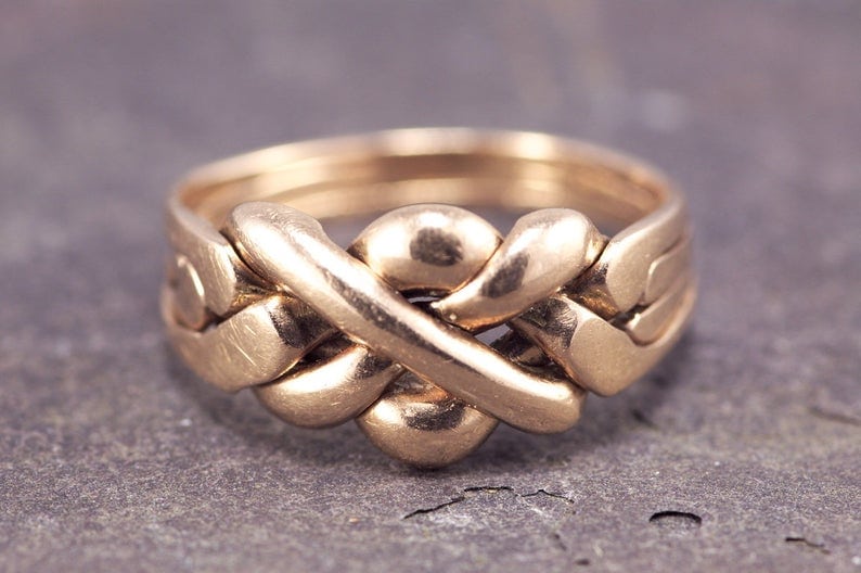 Puzzle Rings – What Are They and Should I Buy One? | Jewelry Guide