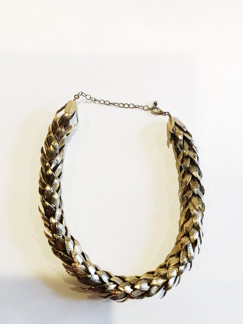 How to Rock the 90s Jewelry Trends | Jewelry Guide
