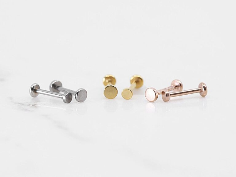 Everything You Need to Know About the Labret Piercing