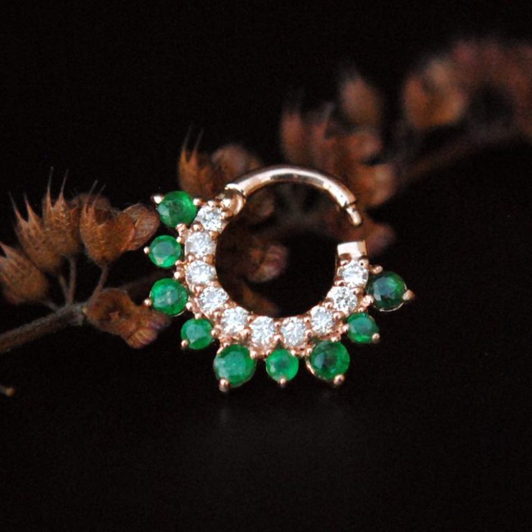 The Ultimate Guide to Septum Piercing Jewelry