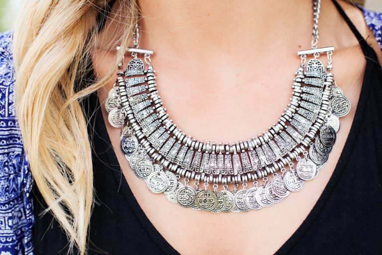 What Is a Bib Necklace and How to Wear It? | Jewelry Guide