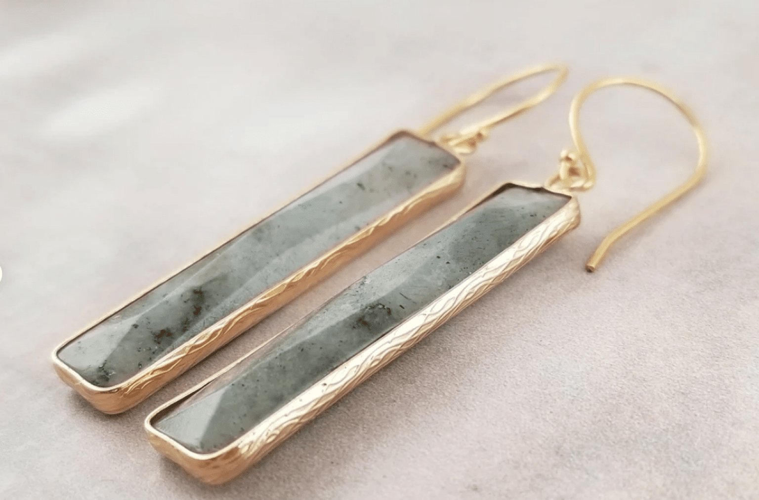 27 Most Popular Grey Gemstones Used in Jewelry