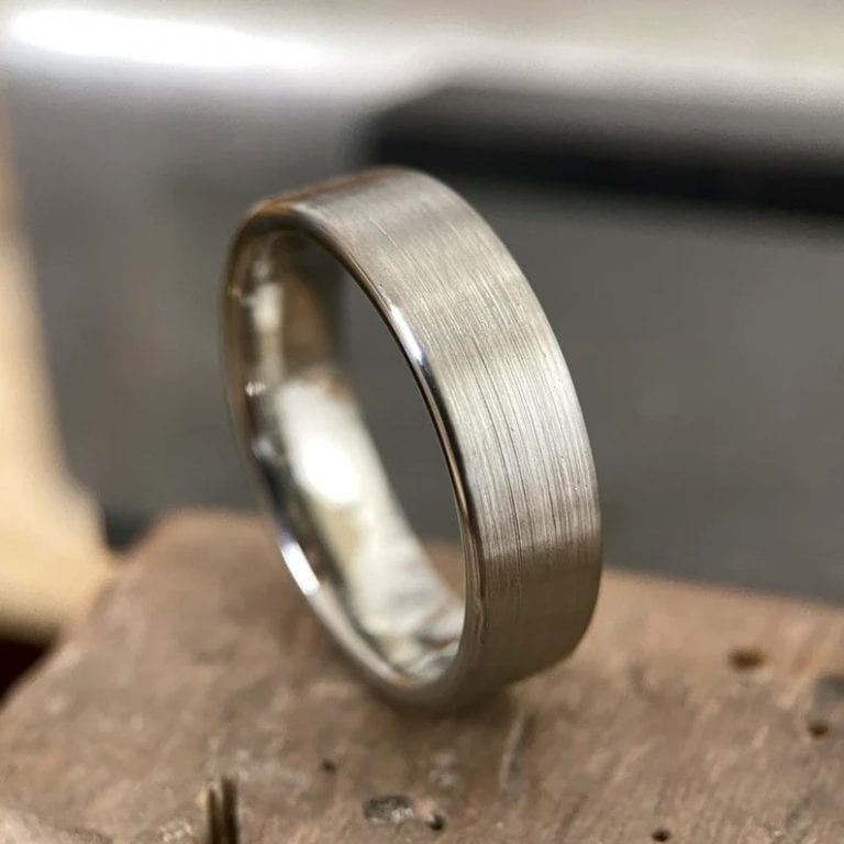 6 Wedding Ring Finishes: Pros, Cons, and Differences | Jewelry Guide