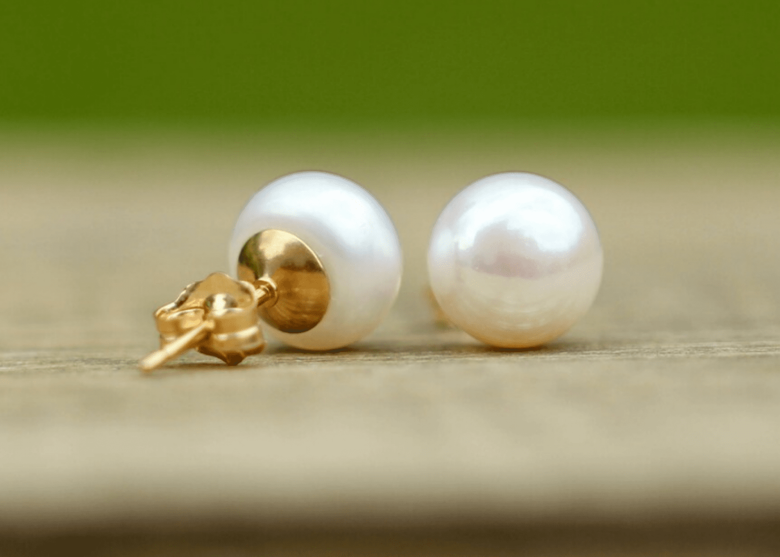 Baroque Pearls in Jewelry: All You Need to Know