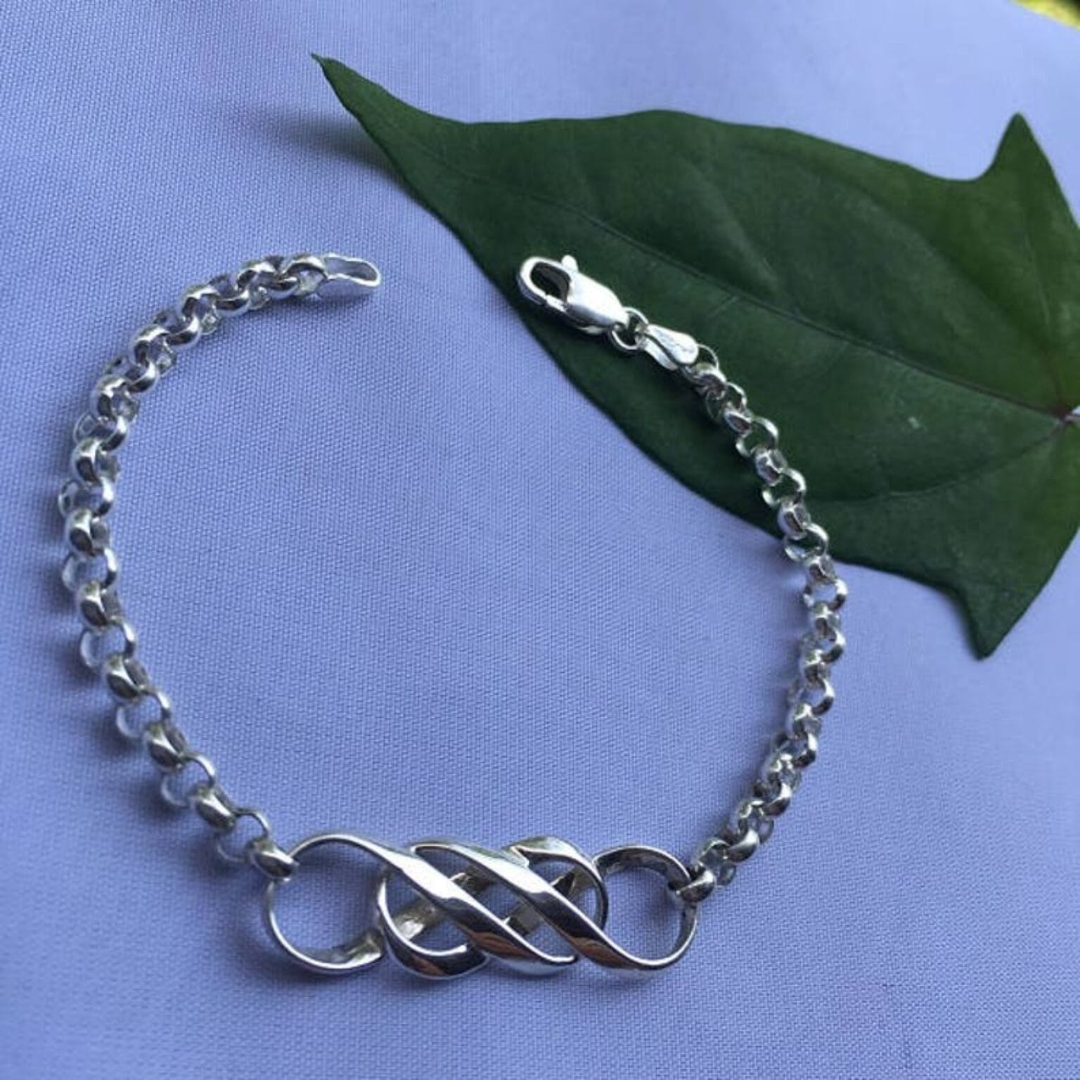 Unraveling the Infinity Symbol in Jewelry