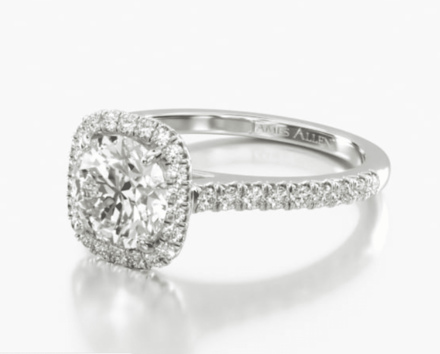 What Are Melee Diamonds? (And Why You Should Care) | Jewelry Guide