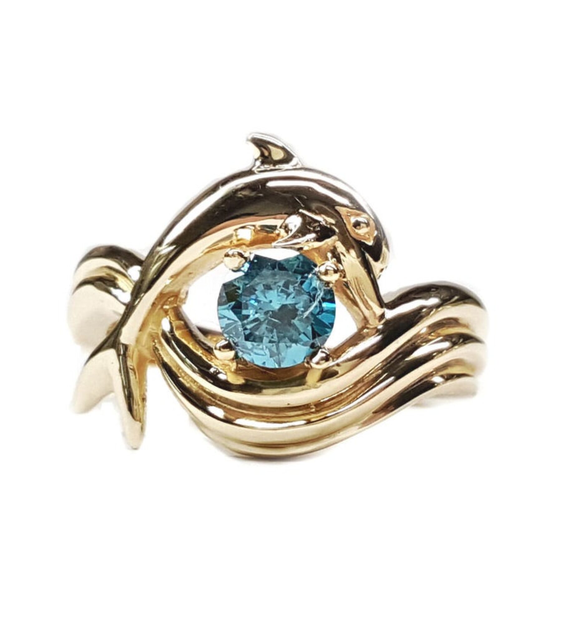 Dolphin Rings – Ideas and Designs for a Unique Ring