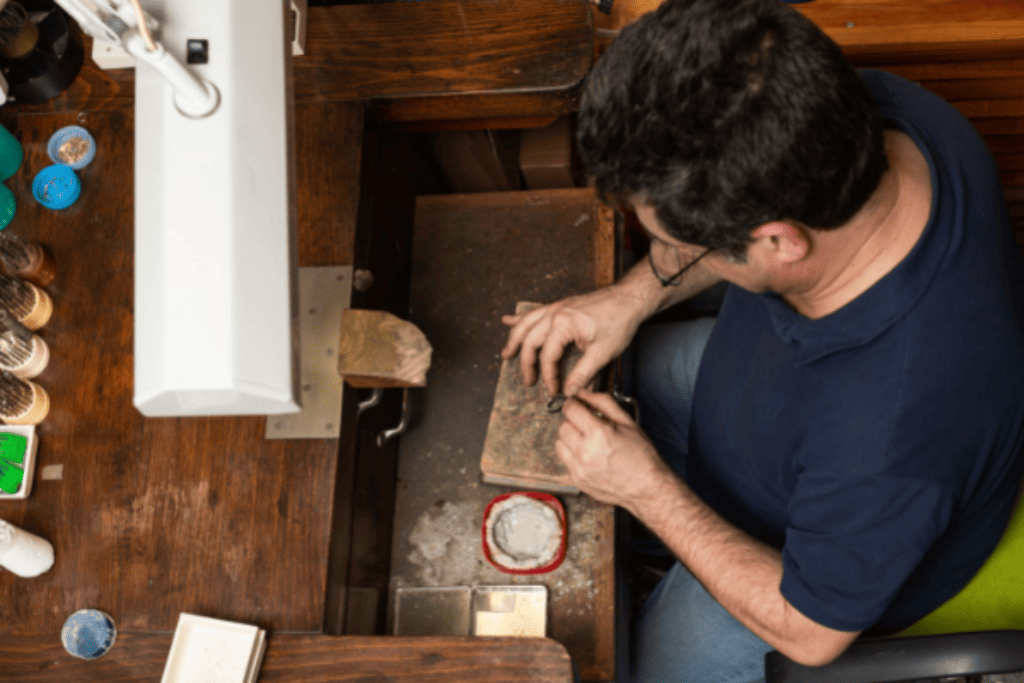 Soldering Your Wedding Rings Together – Pros and Cons